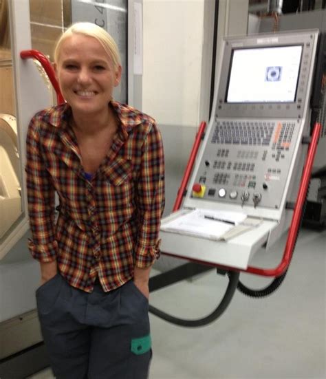 More Shopfloors Welcome Women CNC Machinists Pictures Helman CNC