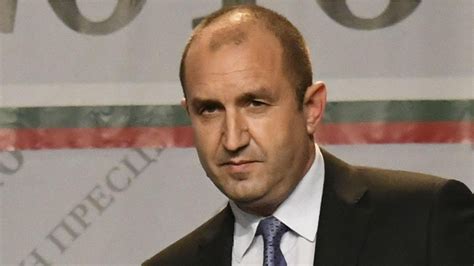 Руски издания В българските президентски избори води приятел на Русия Новини бг