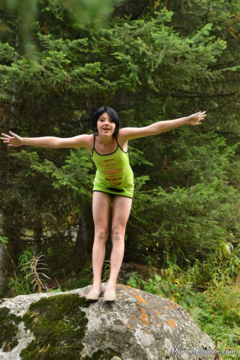 Marvel Charm Valensia Woods 019 Postimages