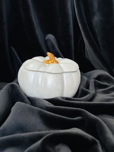 Гипсовые кашпо тыквы — цена 180 грн в каталоге Кашпо Купить товары для дома и быта по доступной