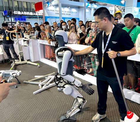 Deep Robotics Presents Its First Humanoid Robot And Showcases New Quadruped Robot