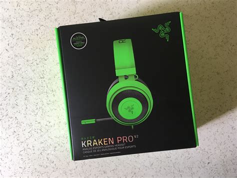 Razer Kraken Pro V2 review: A headset for gamers who want to keep ...
