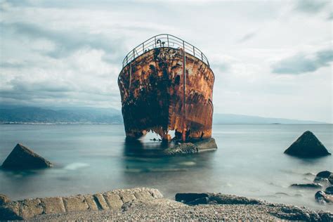 Rusty Ship Sea Royalty Free Photo
