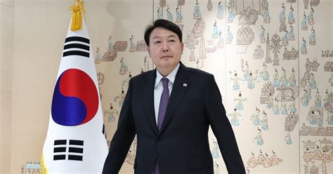 Mz 눈높이 맞췄다尹은 ‘고용세습 근절·與는 ‘근로개편안 올스톱 이런정치