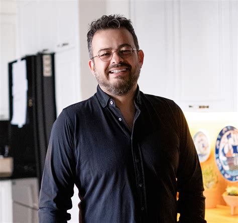 Onur Özkul Hakkında Yemek Ve Ötesi