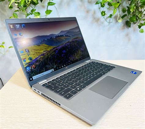 Dell Latitude 5421
