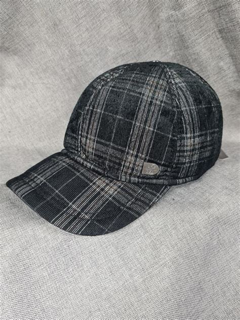 Тепла кепка чоловіча осінь зима кепка бейсболка з вухами кеп ціна 490 грн купити Головні