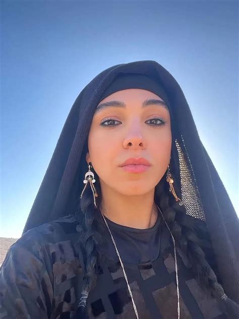 العشق و الحب و الدين🙏🍃 و كوميدي😂😏 و دموع😢💔😔