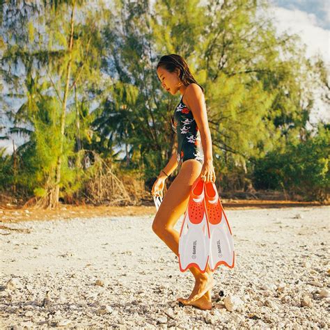 Barrel 배럴 Barrel New 배럴 웨이브핀 전컬러 입고 완료 물놀이갈 때 데려가주세요