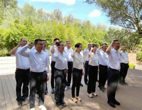 省林草局机关服务中心党支部开展“参观海口林场，重温红色历史”主题党日活动云南省林业和草原局