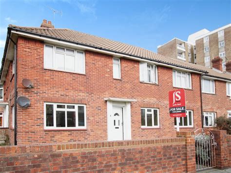 2 Bed Flat For Sale In Brighton Road Worthing Bn11 Zoopla