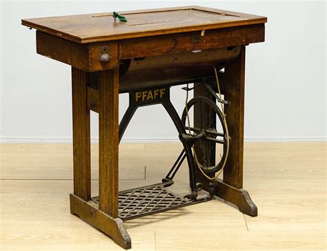 Старинная швейная машинка, Pfaff, артикул ЗН-19218 | Контора К