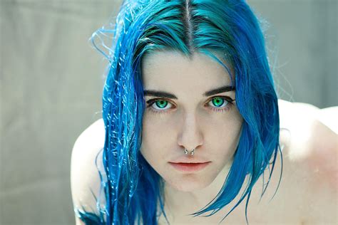 Yuxi Suicide Eyes Piercing Nose Rings Blue Hair Hd Wallpapers Desktop And Mobile Images