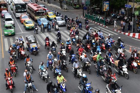 タイ バンコクで【バイクの名義変更】してきた！ くいしんボッチのペロペロ日記