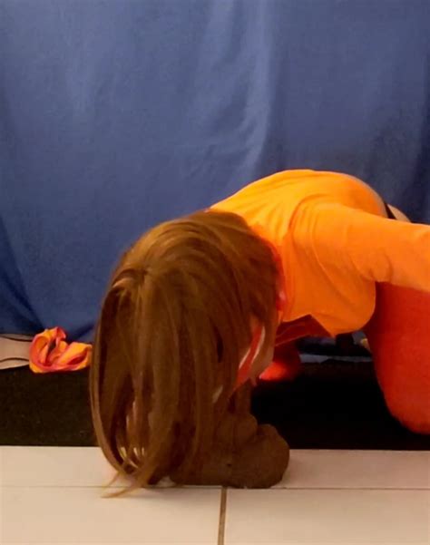 Velma Fucks A Black Cock 14 Nude Pics Xhamster