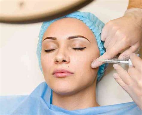 Jawline Nedir Nas L Uygulan R Jawline Fiyatlar