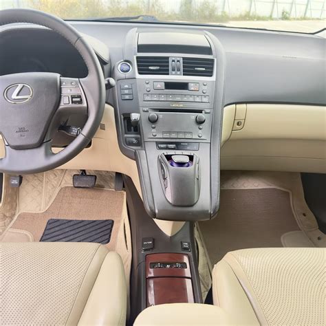 8 Auto 8 Auto Added A New Photo