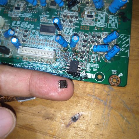 Diy How To Replace A Surface Mount Ic With A Through Hole Ic Cóm