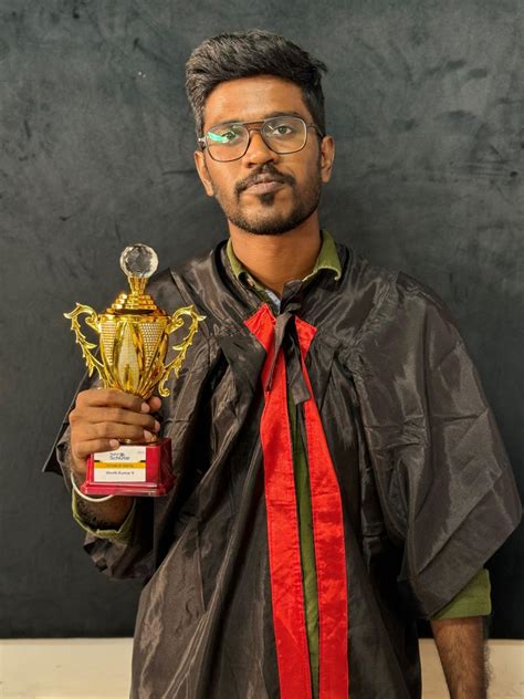 Grateful Firsttrophy Futureofdigital Motivation Digitalscholar Vinoth Kumar