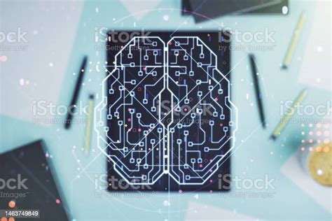 인간의 두뇌 홀로그램과 배경에 현대 디지털 태블릿과 창조적 인 인공 지능 개념 상단보기 다중 노출 인공지능에 대한 스톡 사진 및 기타 이미지 Istock