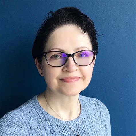 Yola Pasowicz Eng Ms Sr Manager Commercial Business Operations