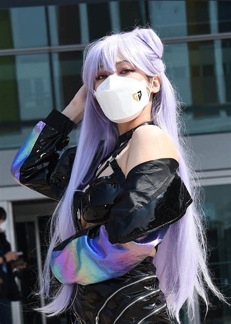 이블린 코스프레 한 여자발견ㄷㄷㄷㄷㄷㄷㄷㄷㄷㄷㄷ 롤 리그 오브 레전드 에펨코리아