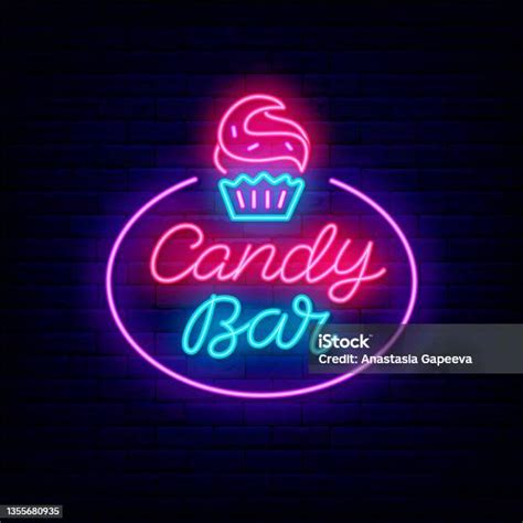 사탕 바 네온 문자 간판 달콤한 가게 라벨 벽돌 벽에 컵 케이크 아이콘 격리된 벡터 그림 개념에 대한 스톡 벡터 아트 및 기타 이미지 Istock