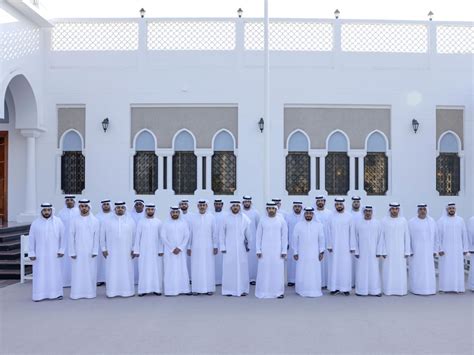 Hamdan Bin Mohammed Bertemu Dengan Para Kepala Entitas Pemerintah Dubai Dan Pejabat Senior