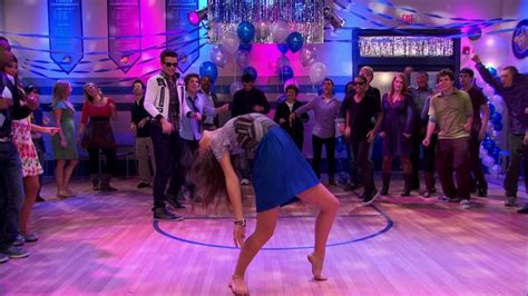 Bree Dancing On Leos Jam Bree Davenport Mighty Med Kelli Berglund