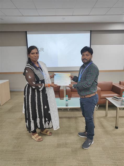 Hcltech Recognition Awards Leadership Award Goals