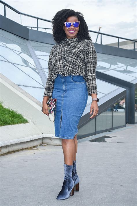 How To Wear Mid Calf Boots What Outfits To Wear With Midi Boots Footwear News