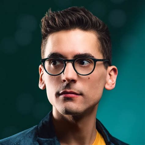 Stanton Stantonvalentino • Threads Say More