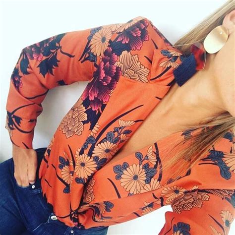 Isabel Issabelamaro Photos And Outfits On 21 Buttons