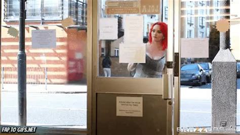 Jasmine James Jasmines At The Laundromat Scrolller