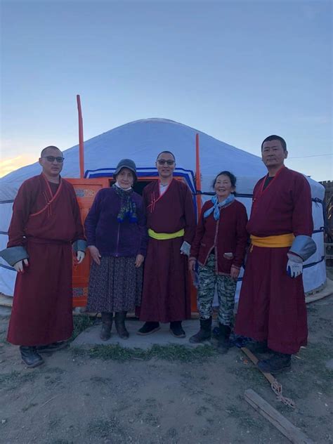 Бурхан багшийн буяны сарын хүрээнд Гандантэгчэнлин Хийд Facebook