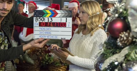 Cast Interviews Finding Santa Jodie Sweetin On Co Star Eric Winter
