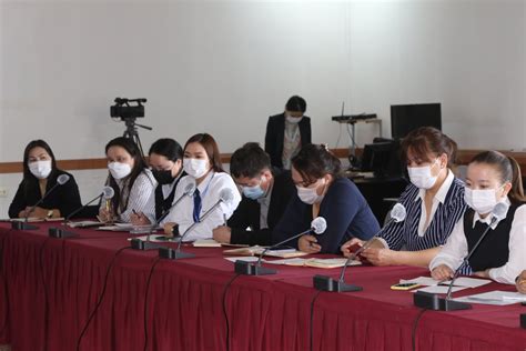 ОЛОН НИЙТЭД МЭДЭЭЛЭЛ ХҮРГЭДЭГ ТӨРИЙН БАЙГУУЛЛАГЫН АЛБА ХААГЧИД СУРГАЛТАД ХАМРАГДАВ