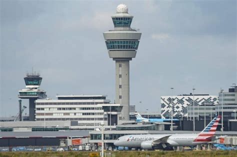 What Is A Squawk Code What Do They Mean Simple Flying