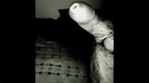 Use Oil For Masturbate Beginning තෙල් දාලා අතේ ගහන්න පටන් ගන්න