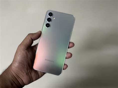 Samsung Galaxy A Review Inspired Design A Reliable Package Is It Enough Ibtimes India