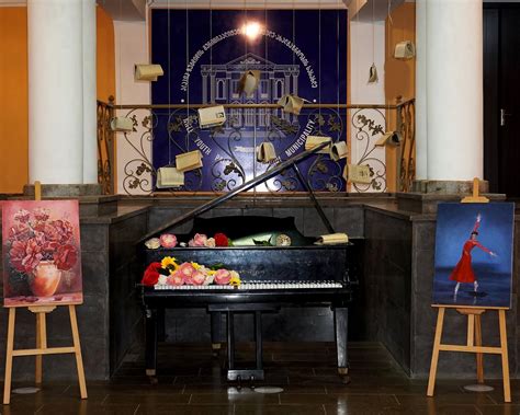 ზუგდიდის მუნიციპალიტეტის მოსწავლე ახალგაზრდობის სასახლე Home