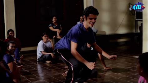 රඟපාන ඉබ්බා සහ පන්තියට ආපු අලුත් කෙල්ල Youtube