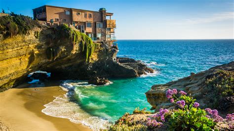 A Locals Favorite California Beach Is A Cliffy Paradise With Tide Pools