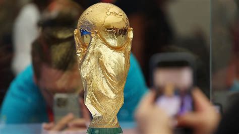 [지구촌톡톡] 우승 트로피 268억원 가치…사진 찍고 반납해야 연합뉴스tv Yonhapnewstv Youtube