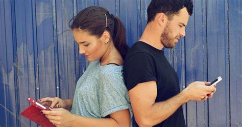 Relationship Red Flags To Watch Out For Femina In