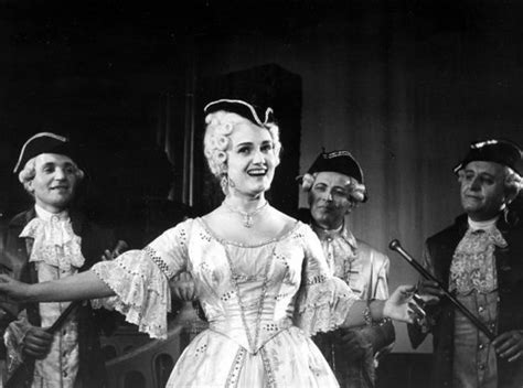 Катя Попова българското очарование покорило световните сцени