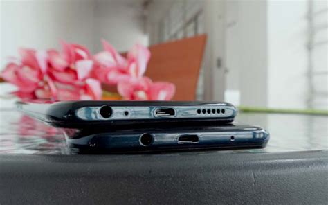 Heading Over To The Left Both Get A Dual Simcard Tray With A Dedicated Microsd Card Slot Thats