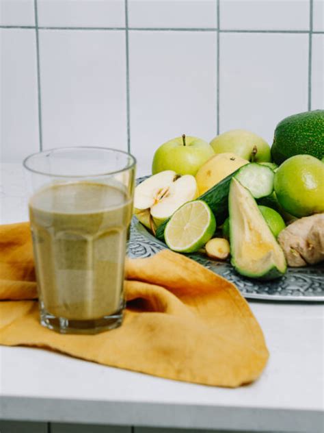 მწვანე სმუზი Namu