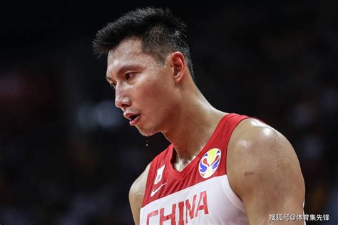 易建联宣布退役，中国男篮一个时代的落幕，或是中国男篮没落的开始阿联世界杯平台
