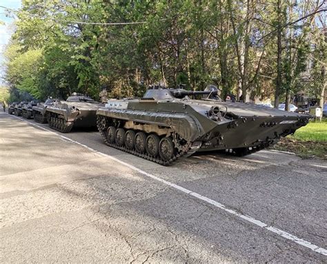 Военна техника от Казанлък потегля днес за военния парад в София Новини за Казанлък